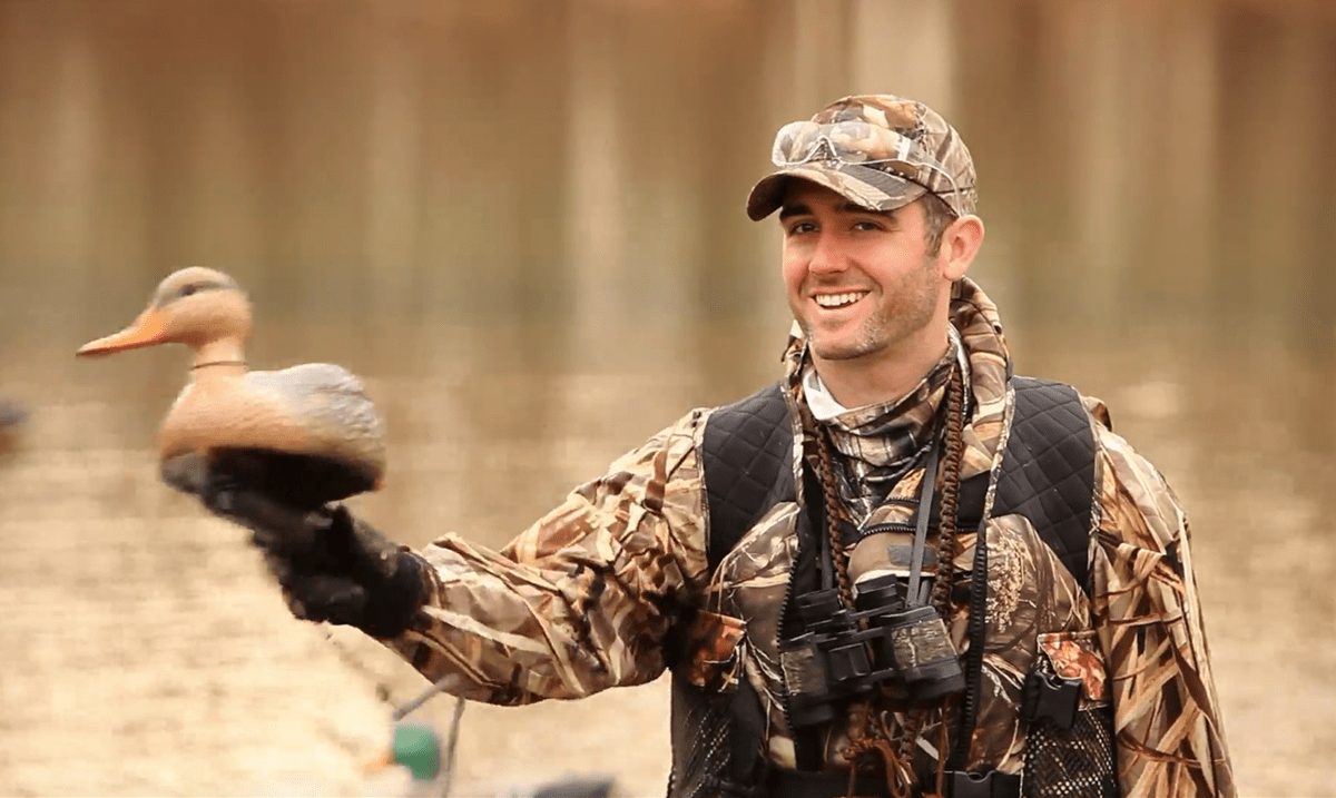 Ducks at a Distance | Wildlife Identification - NSSF Let's Go Hunting